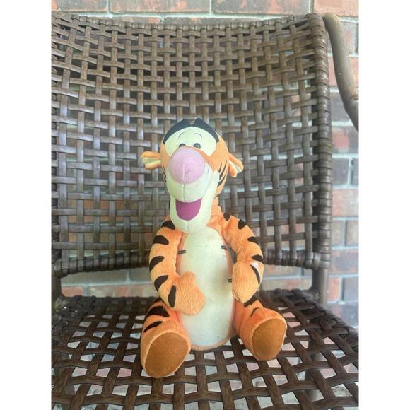 Mattel | Toys | Disney Winnie The Pooh Bouncing Talking Tigger 2 Plush ...